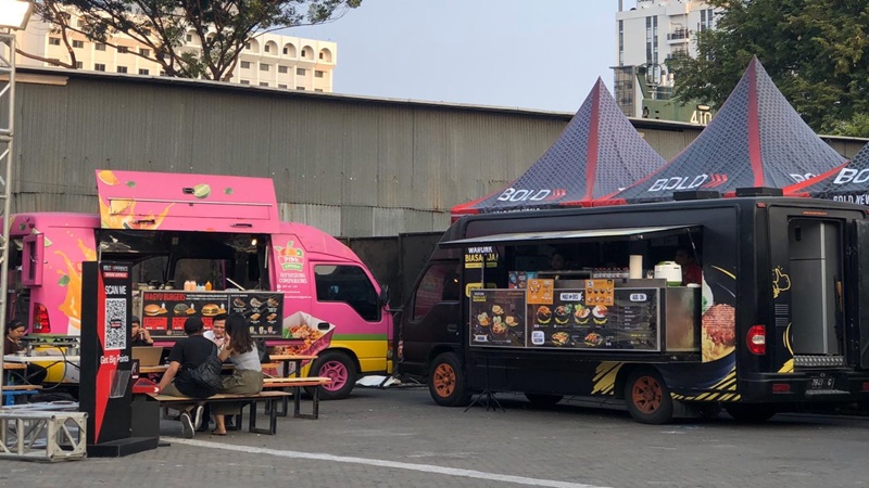 Mau Jualan Makanan di Atas Mobil, Simak Kiat…