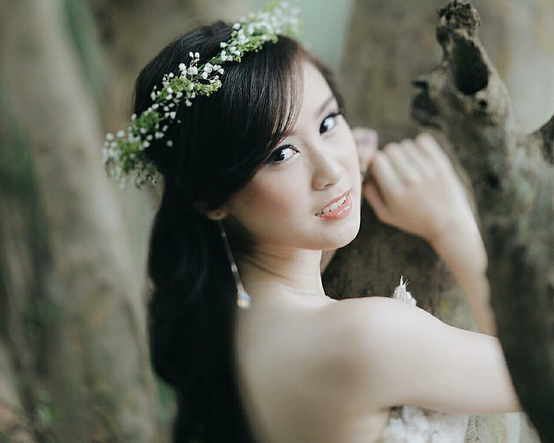 Hal 2 : Michelle JKT48 Ikut Final Miss Indonesia 2020? Seksi....