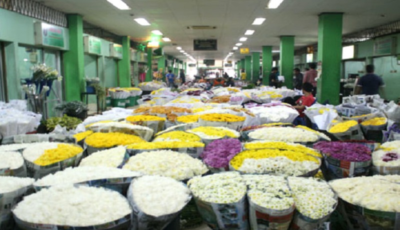 Jelang Valentine, Pasar Bunga Ini Cocok Buat Milenial